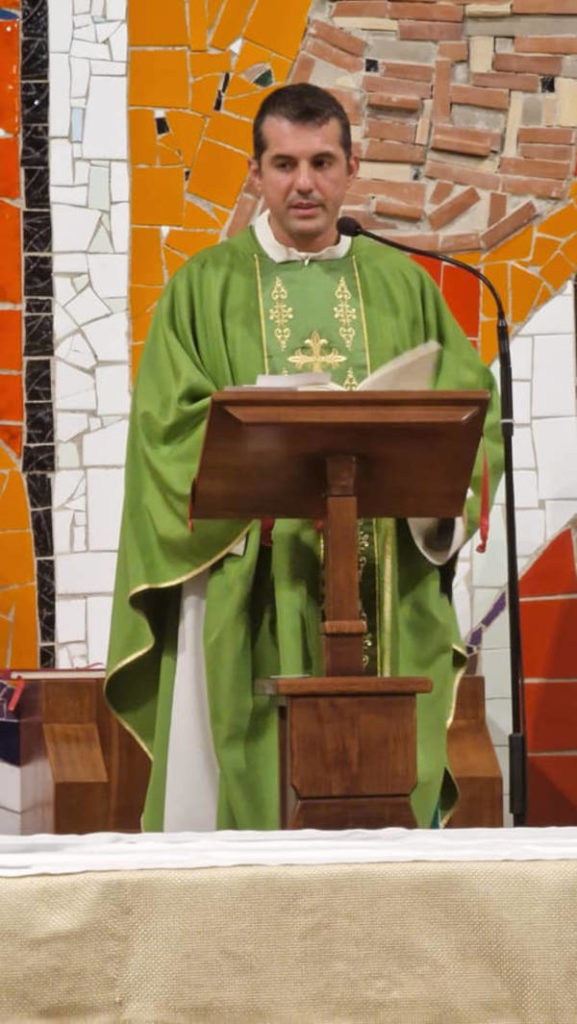 Matera saluta e ringrazia il parroco Frà Carlo Basile: Auguri di buon ...